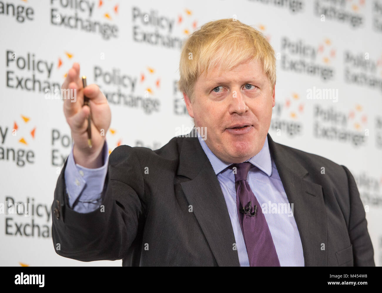 Foreign Secretary Boris Johnson delivers his speech - "road to Brexit ...