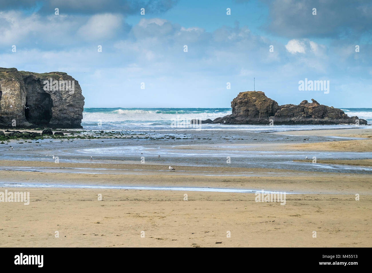Rock beach rock outcrop shore hi-res stock photography and images - Alamy