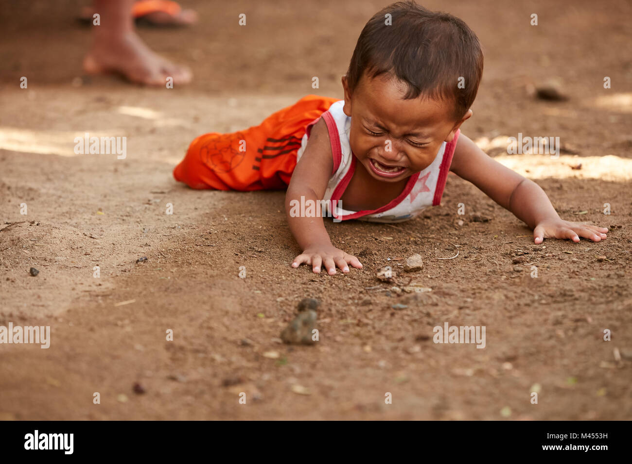 Crying baby travel hi-res stock photography and images - Alamy