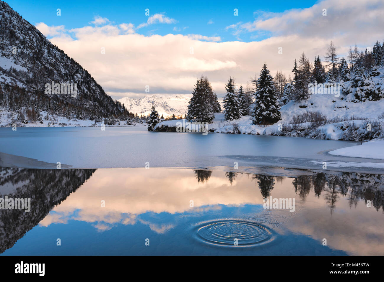 Aviolo lake, Vezza d'Oglio, Brescia province, Lombardy, Italy Stock ...