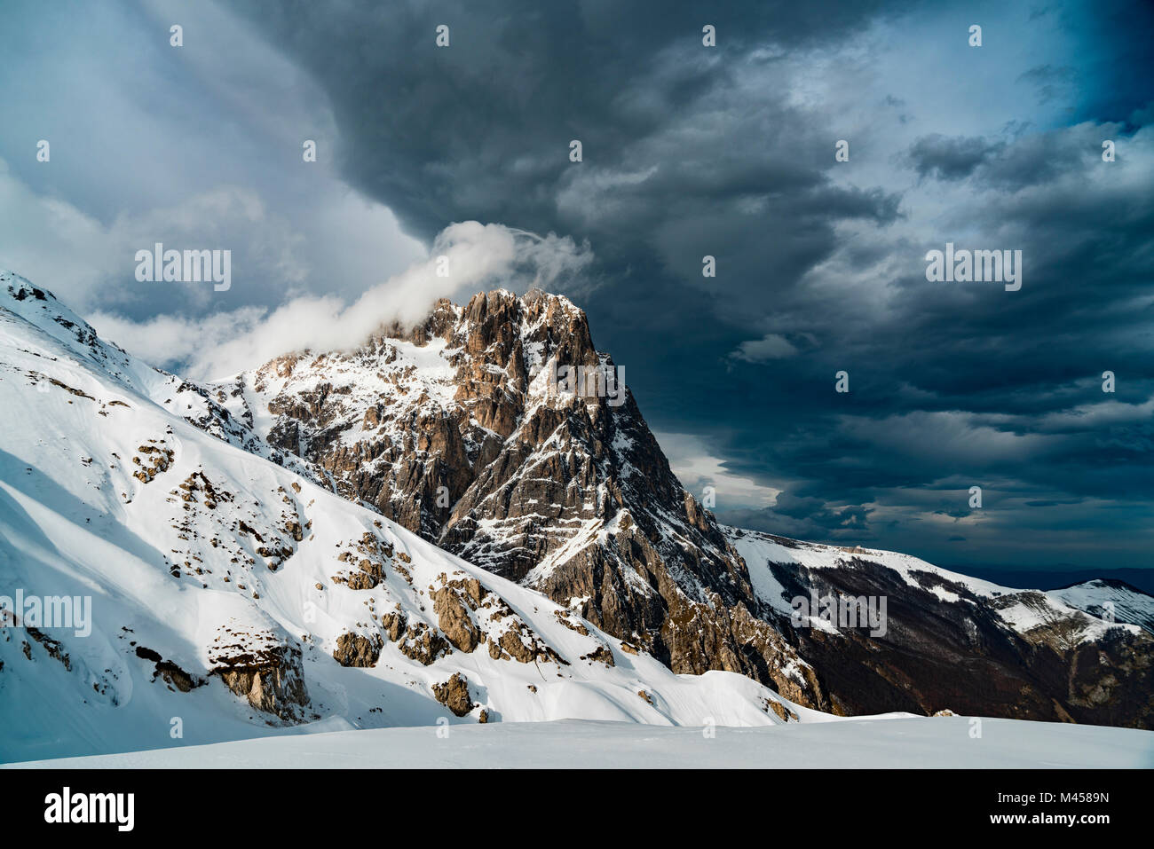 Gran Sasso d'Italia before the storm, Campo Imperatore, Teramo province ...