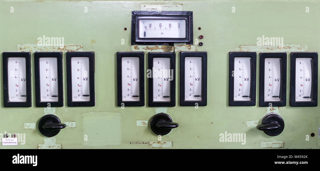 Out of places hi-res stock photography and images - Alamy