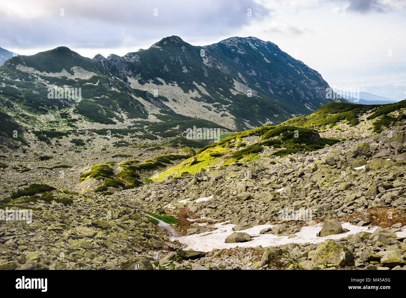 Retezat hi-res stock photography and images - Alamy