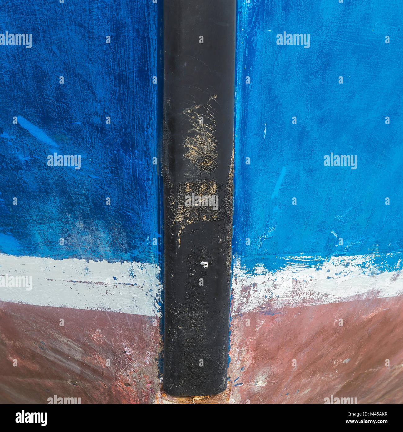 Colourful Front-on Close-up of Sailing Boat Bow Stock Photo - Alamy