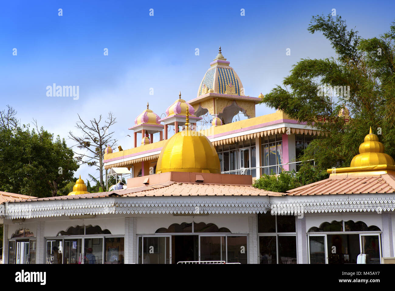 Hindu temples mauritius hi-res stock photography and images - Alamy