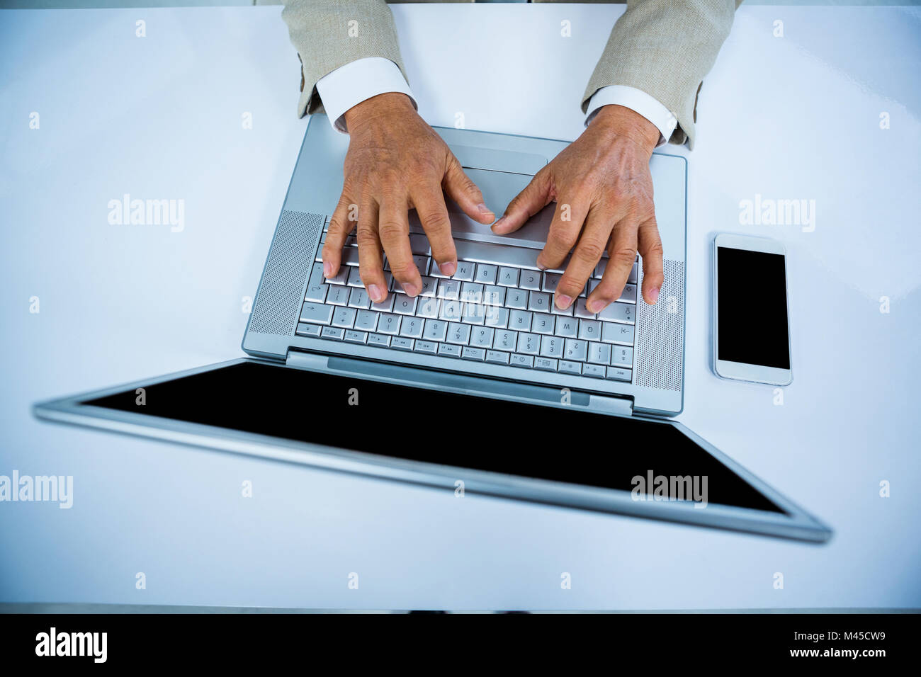 Labtop hi-res stock photography and images - Alamy