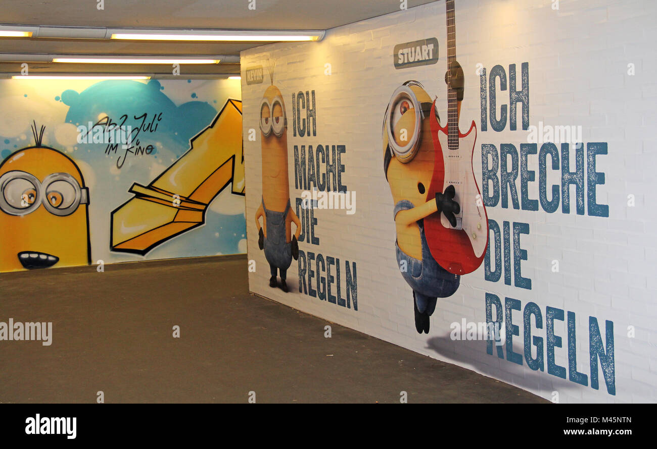 Minions 3d hi-res stock photography and images - Alamy