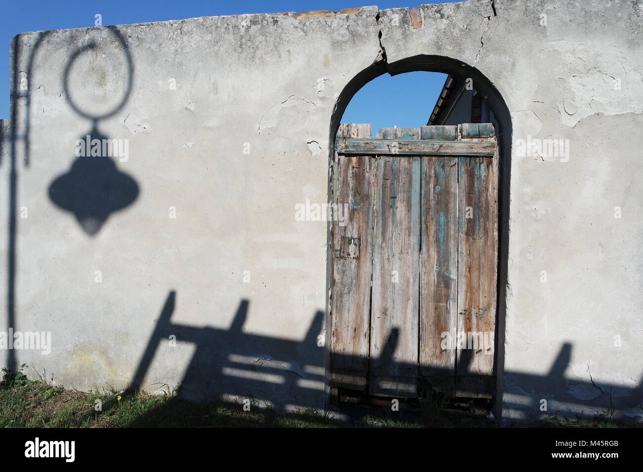 Wooden shadow hi-res stock photography and images - Alamy