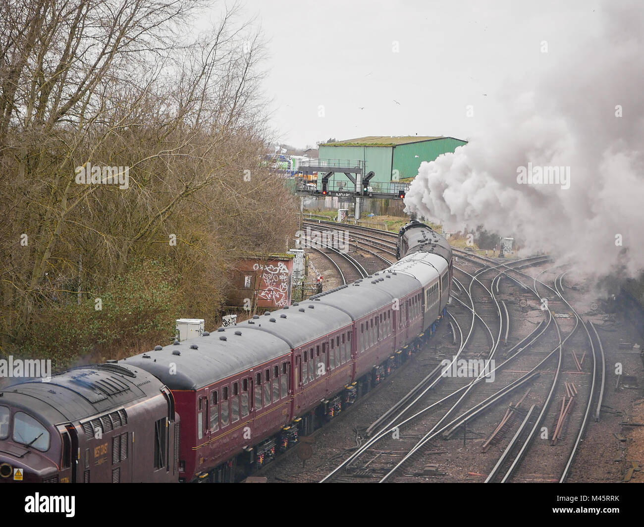 The Cathedrals Express pulled by Oliver Cromwell 70013 locomotive ...