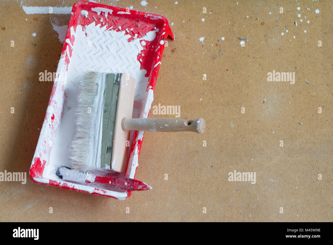 Roller Painting Container and the Painting Roller Closeup Photo Stock ...