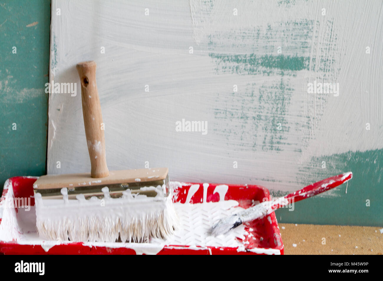 Roller Painting Container and the Painting Roller Closeup Photo Stock ...