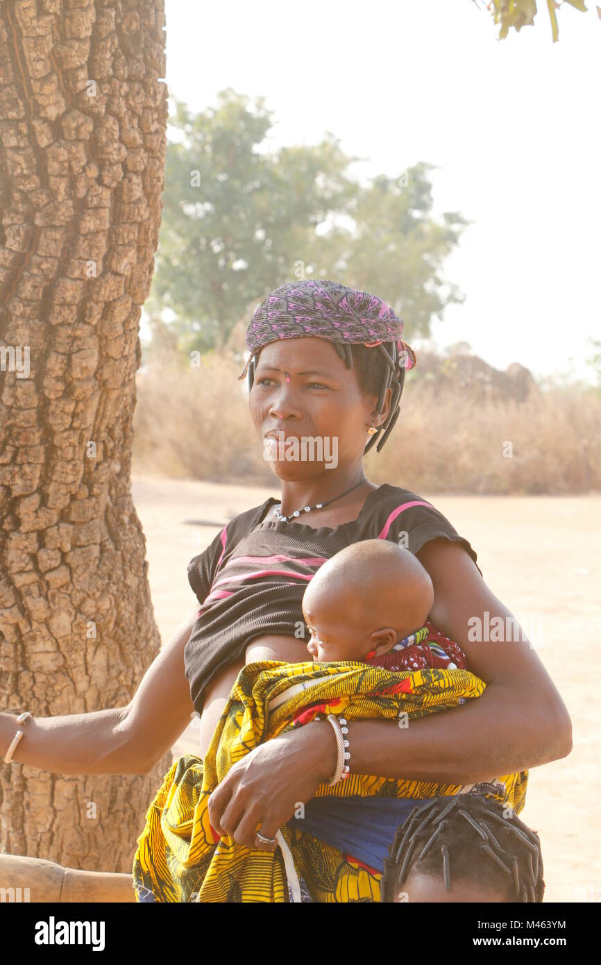 Portraits of beautiful people, mother with baby Stock Photo - Alamy