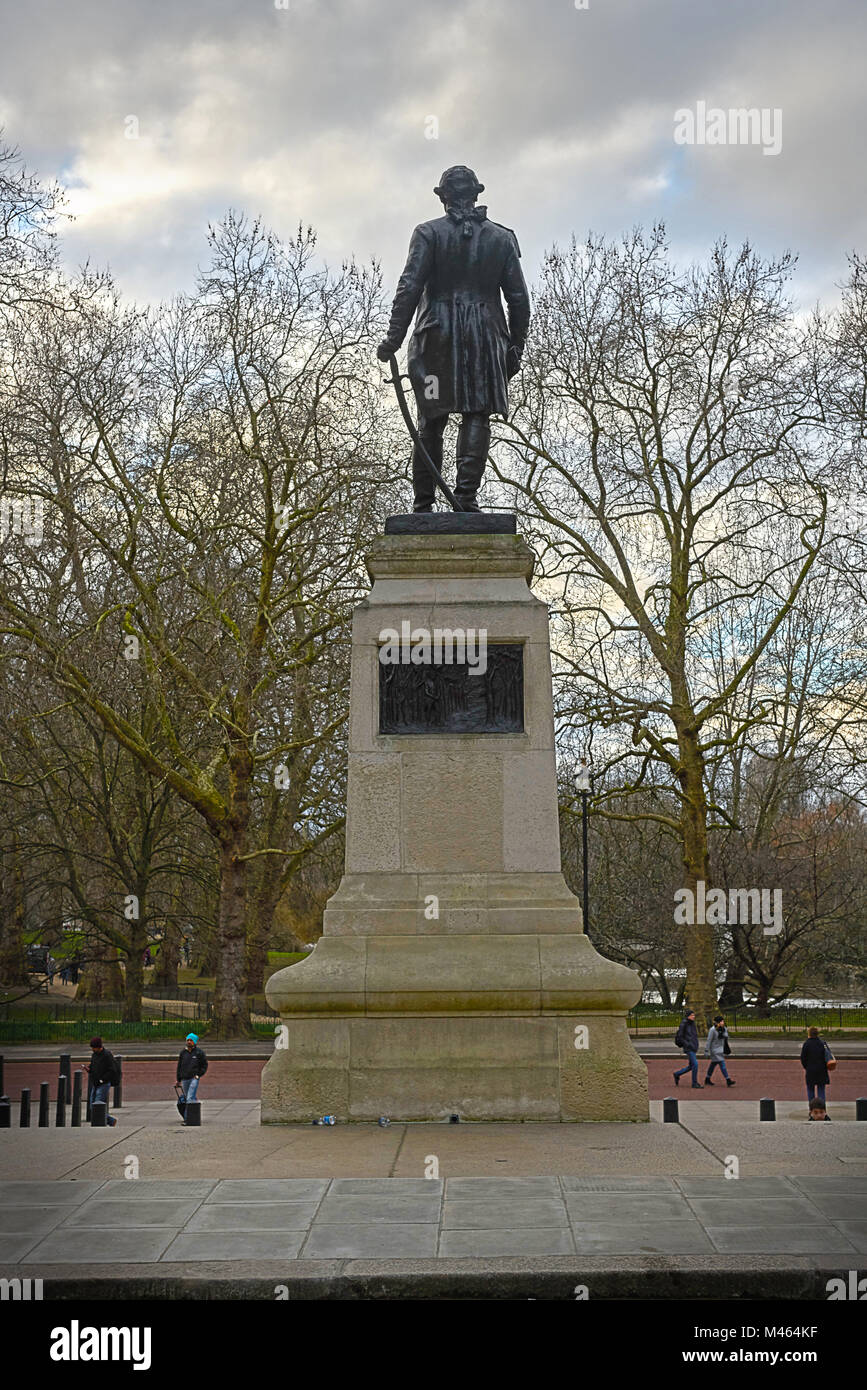 clive of india statue Stock Photo - Alamy
