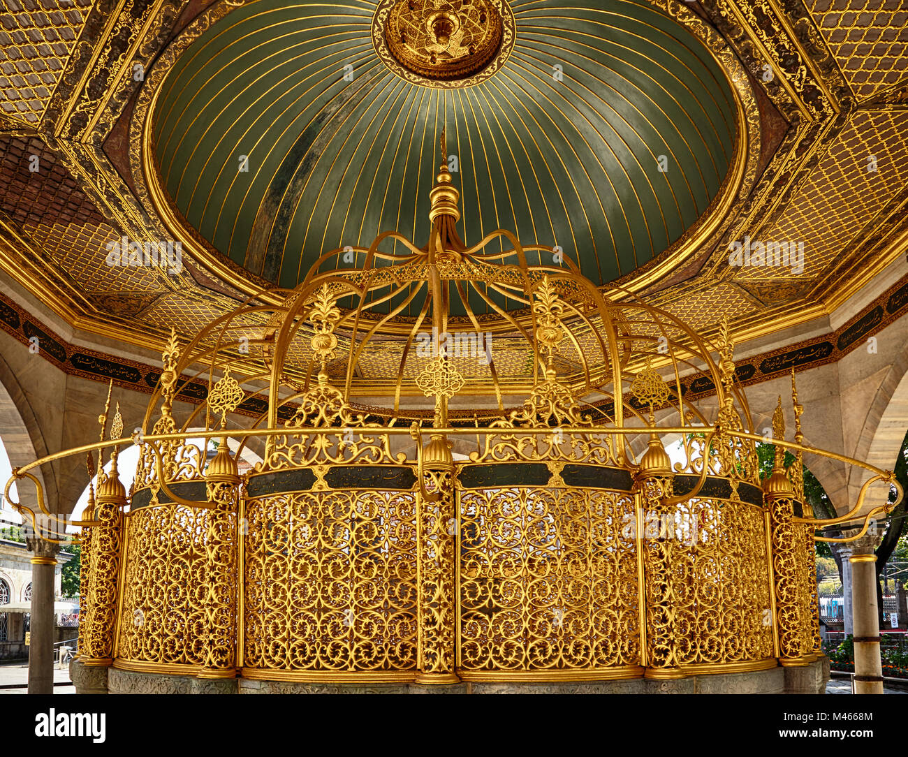 Fountain Of Ablutions High Resolution Stock Photography and Images - Alamy