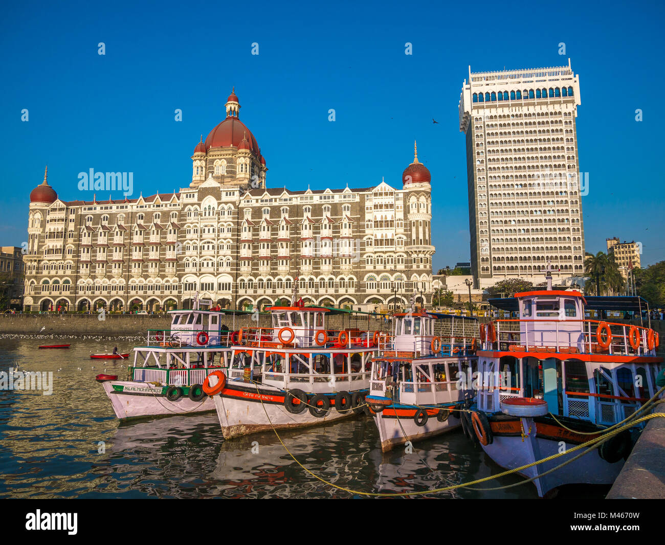 Luxury hotel in the colaba hi-res stock photography and images - Alamy