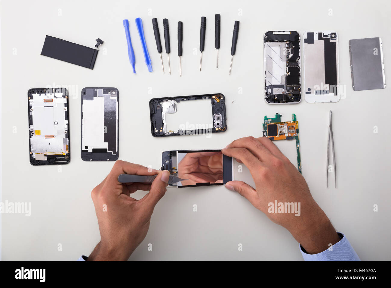 Tv screen phone hi-res stock photography and images - Alamy