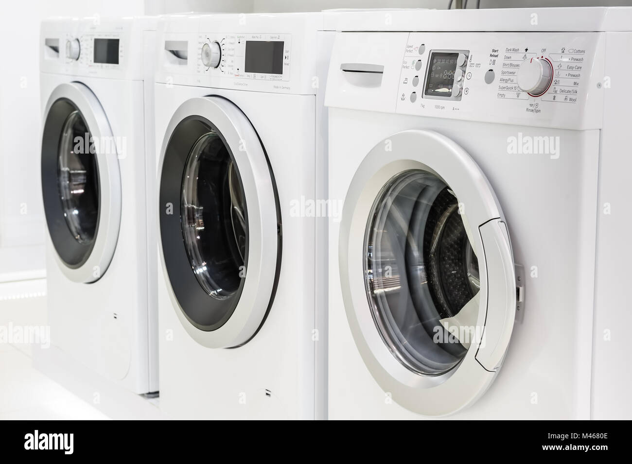 Mashines hi-res stock photography and images - Alamy