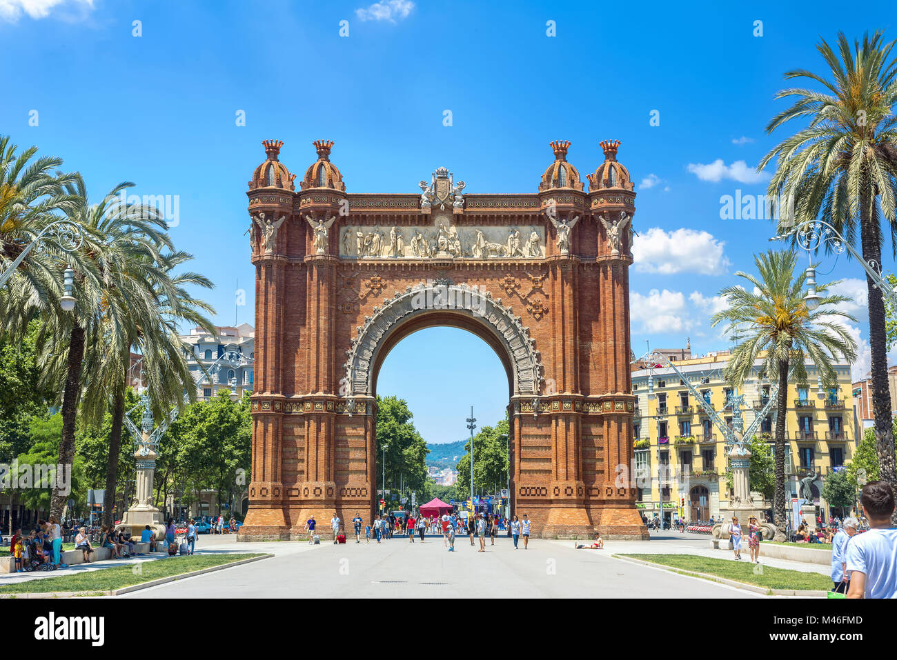 Arc de triomf monument hi-res stock photography and images - Alamy