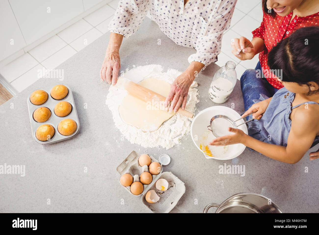 Helping senior food girl hi-res stock photography and images - Alamy