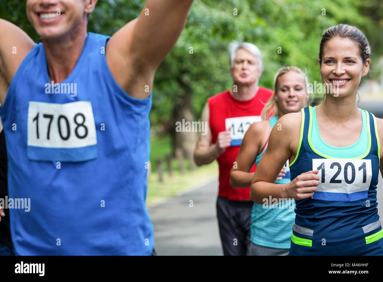 Marathon finish line male hi-res stock photography and images - Alamy