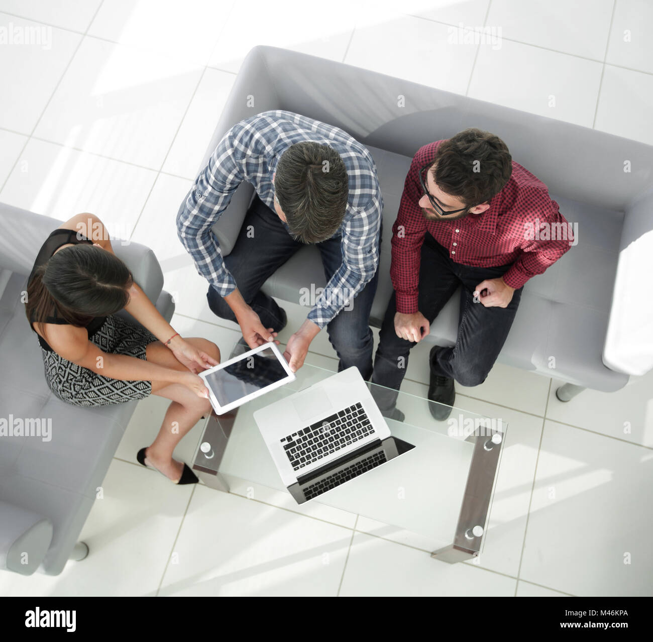 Open plan office from above hi-res stock photography and images - Alamy