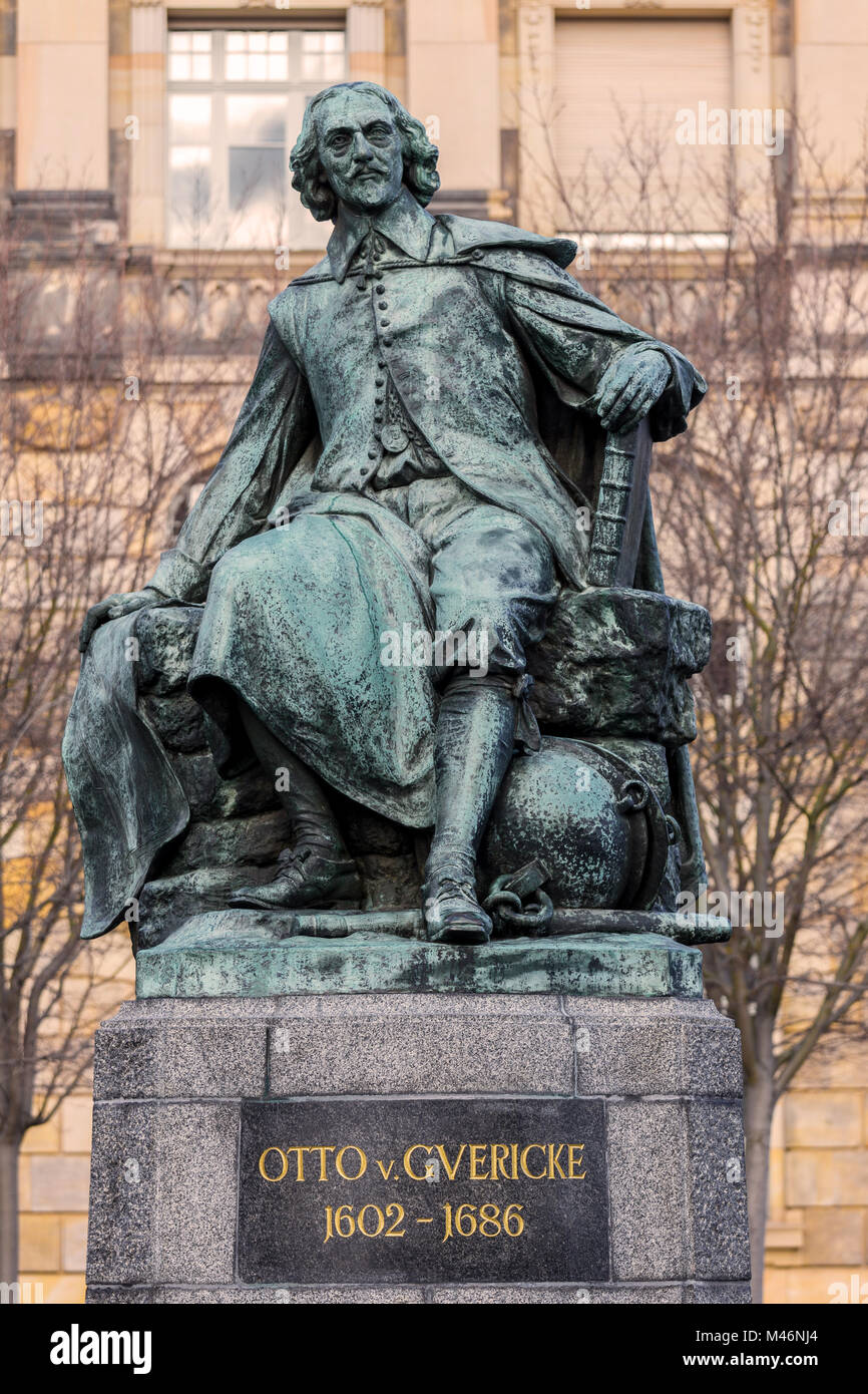 Otto Von Guericke Stock Photos & Otto Von Guericke Stock Images - Alamy