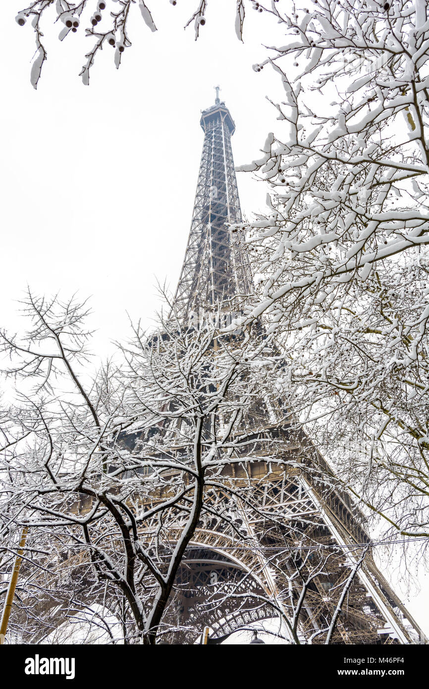 Eiffel Tower Snow Wallpaper