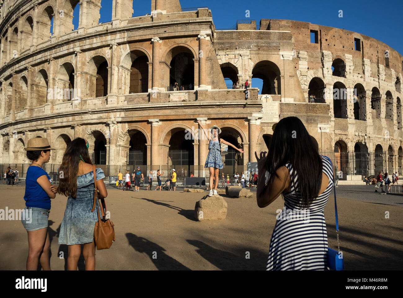 Pictures of roman history hi-res stock photography and images - Alamy