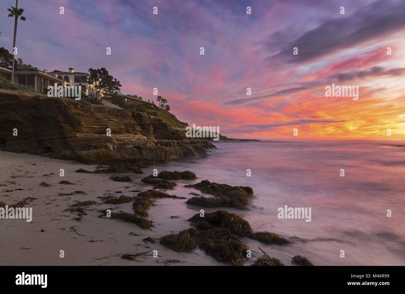 Pacific ocean landscape hi-res stock photography and images - Alamy