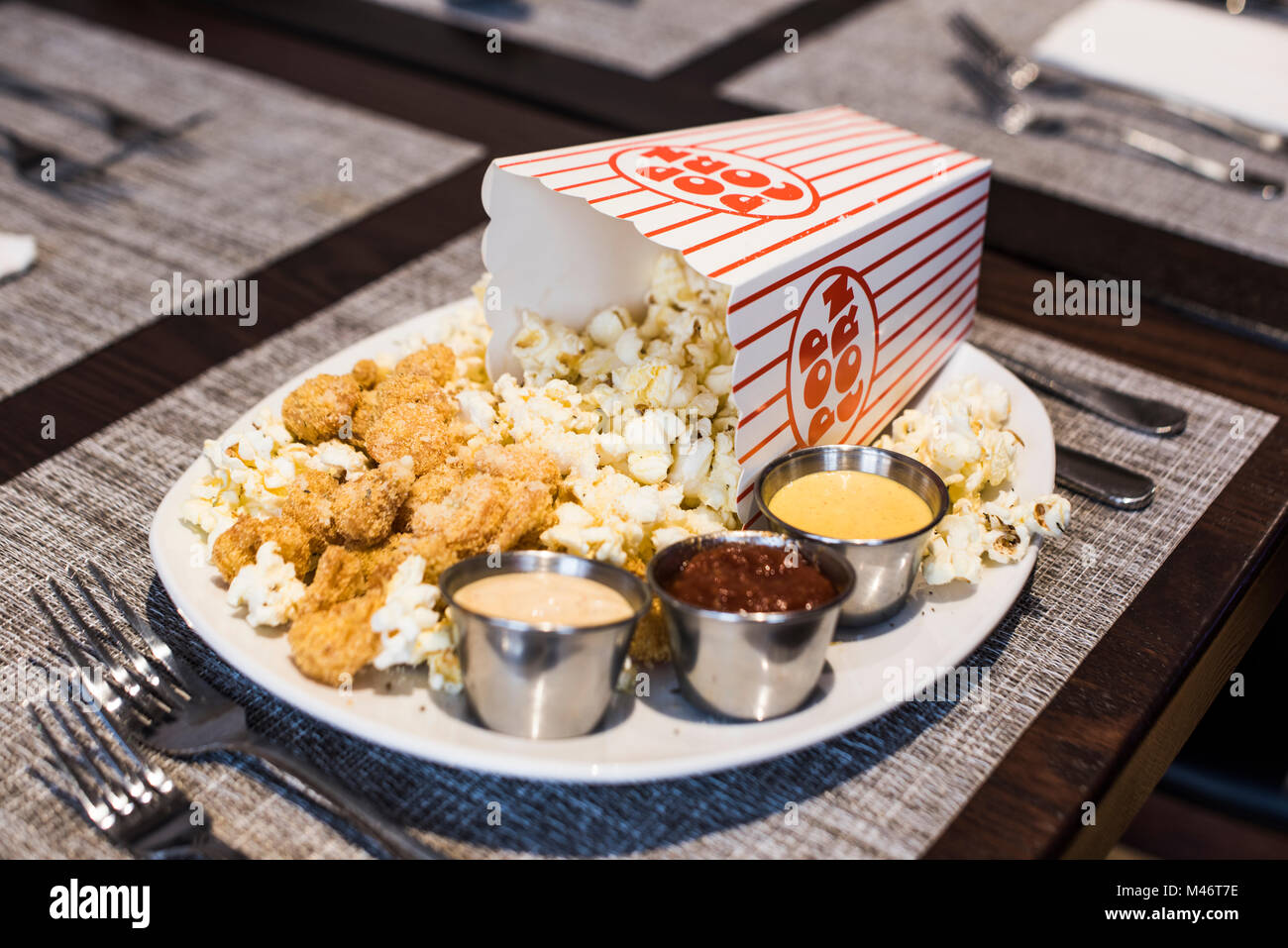 Popcorn shimp hi-res stock photography and images - Alamy