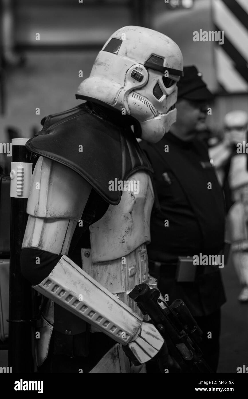 Comic con Black and White Stock Photos & Images - Alamy