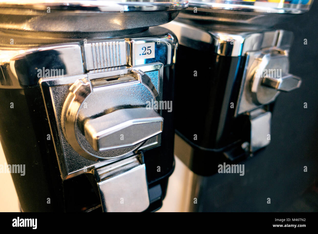 Vending machine 2 hi-res stock photography and images - Alamy