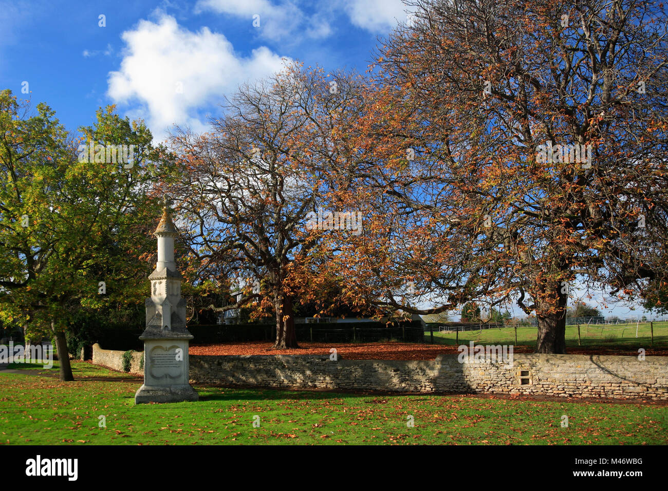 Autumn colours, John Clare memorial ( peoples poet ), Helpston village ...