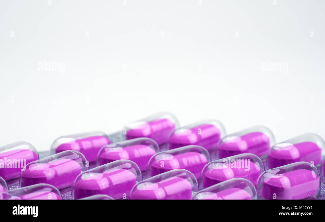 Paracetamol caplets hi-res stock photography and images - Alamy