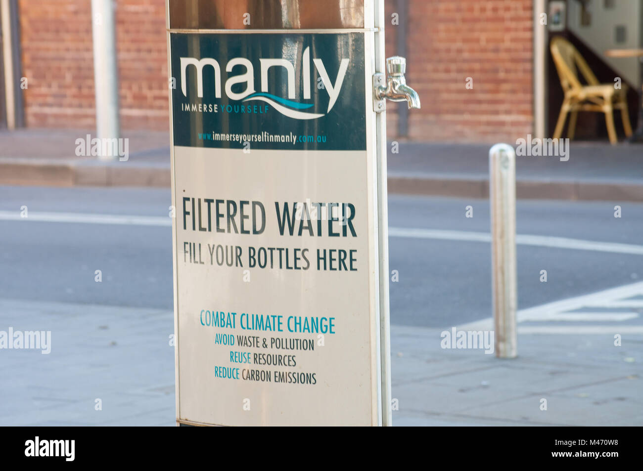 Sydney road sign hi-res stock photography and images - Alamy