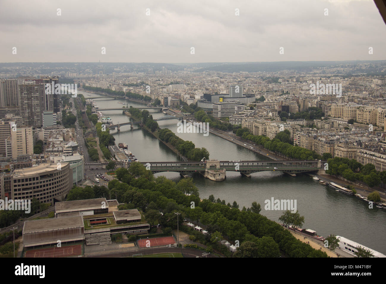 View from eiffel tower hi-res stock photography and images - Alamy