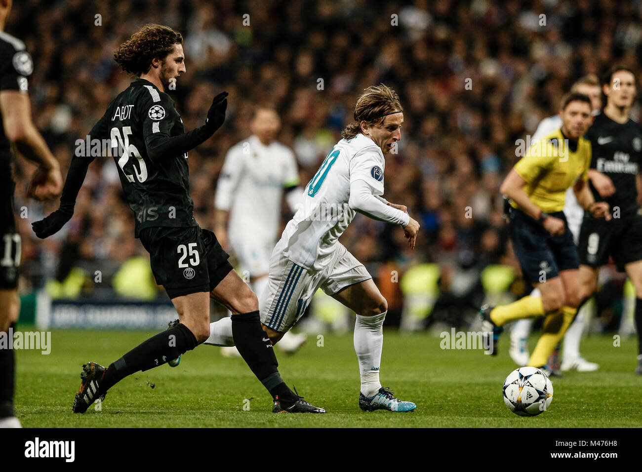 Adrien Rabiot (PSG) fights for control of the ball with Luka Modric ...