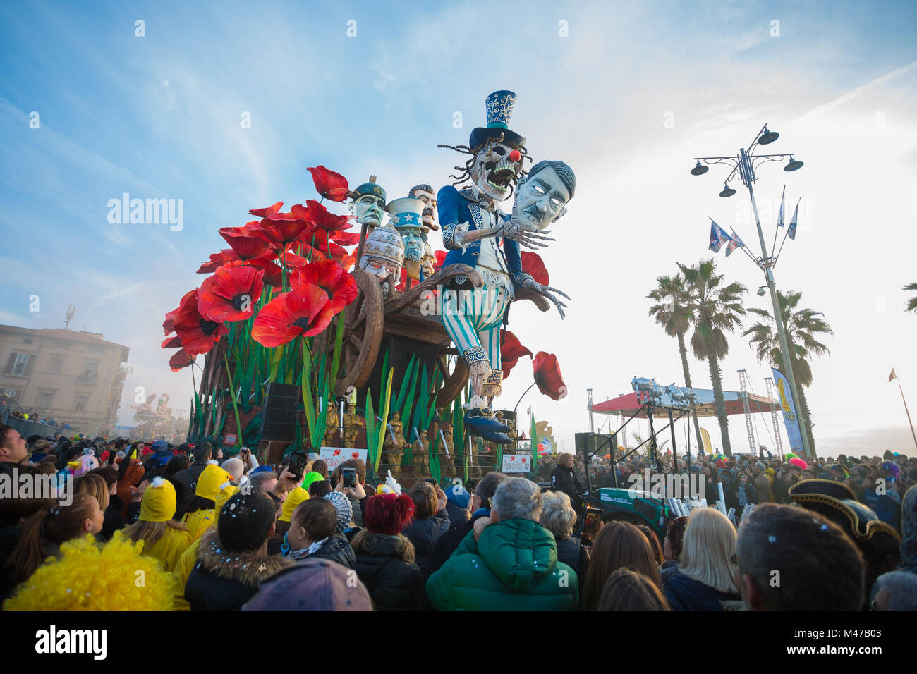 VIAREGGIO, ITALY - FEB 11: Festival, the parade of carnival floats with ...