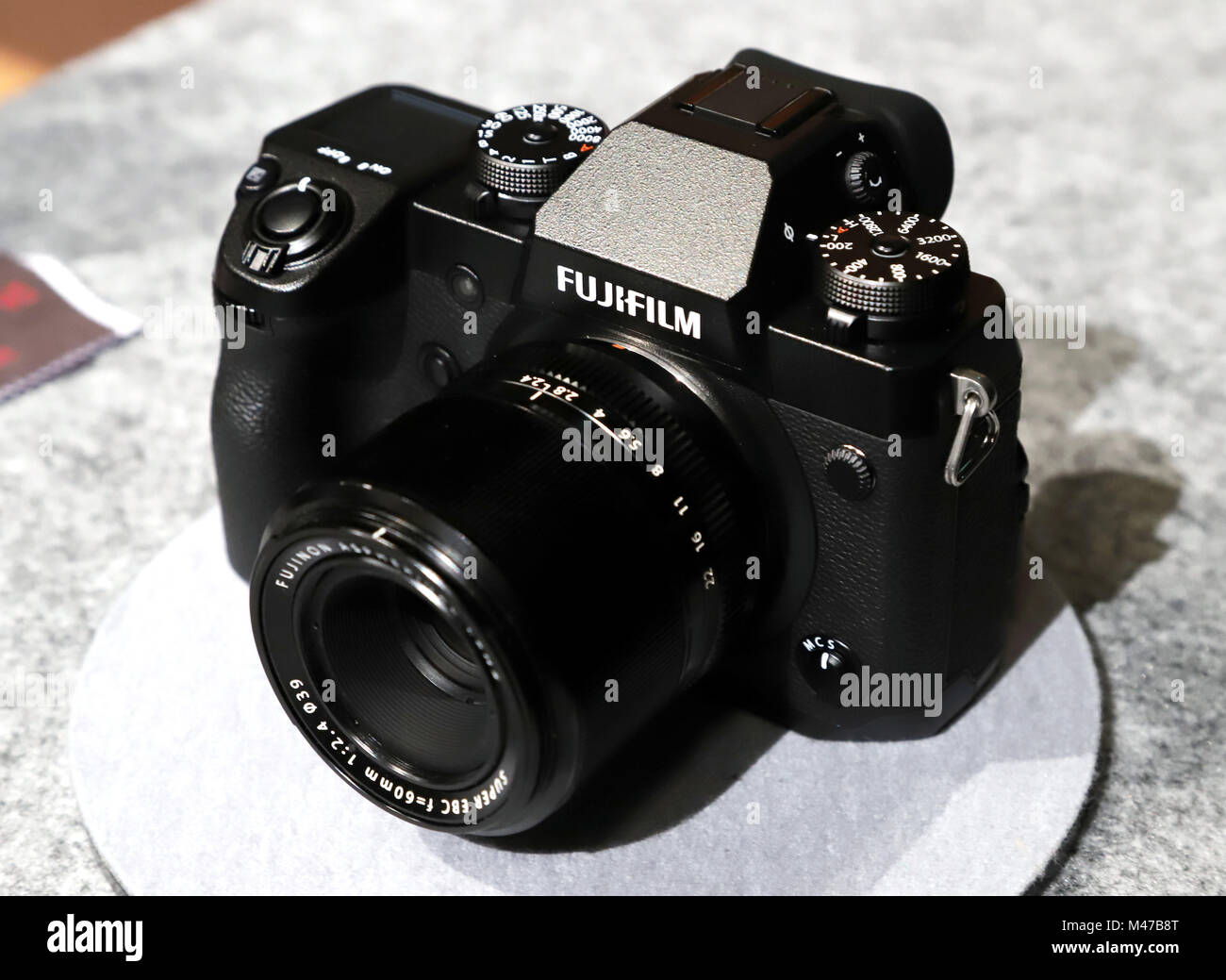 Image stabilization hi-res stock photography and images - Alamy