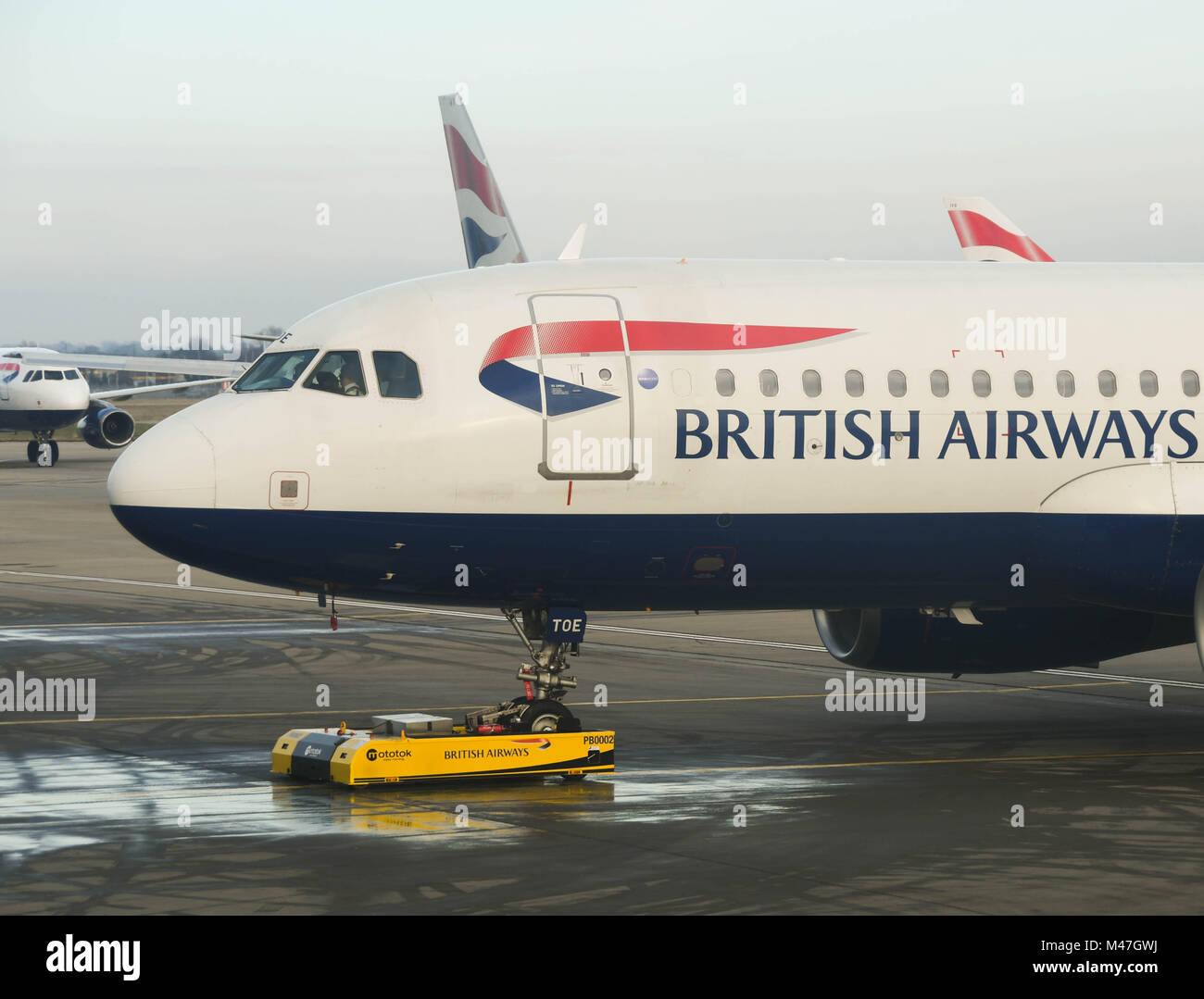 British Airways Airbus A320 Tail High Resolution Stock Photography and ...
