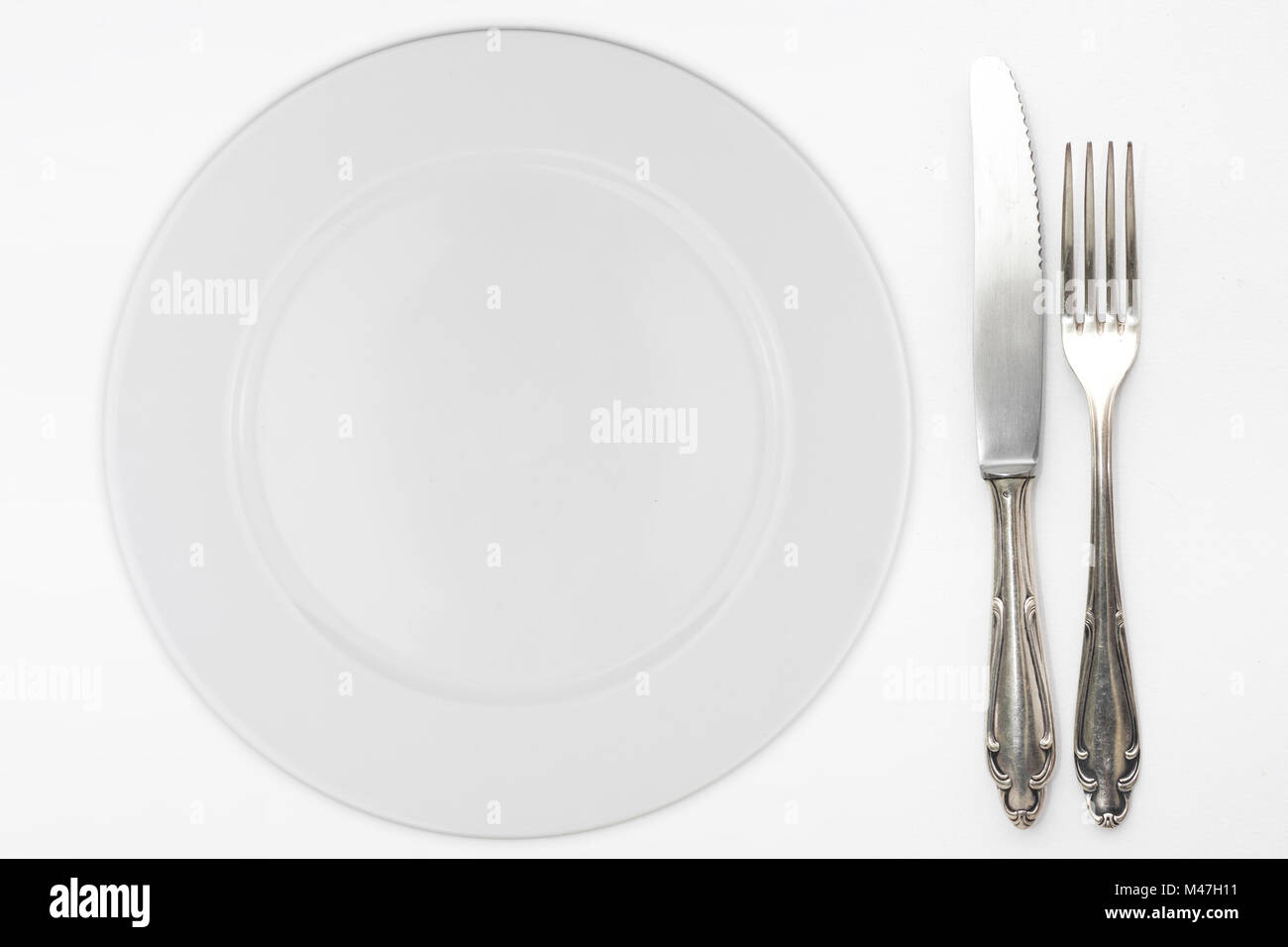 Beautiful empty plate hi-res stock photography and images - Alamy