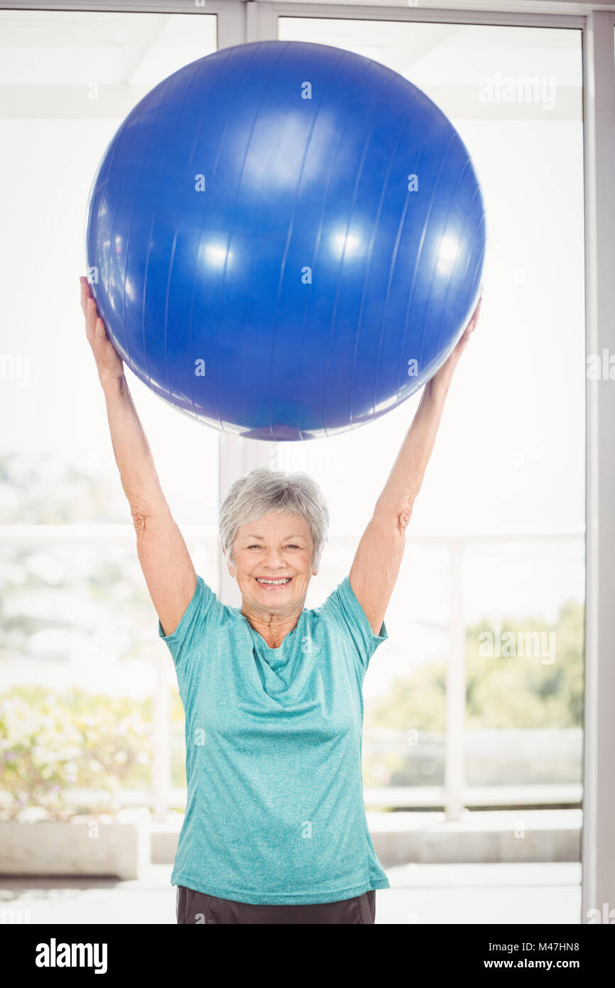 Woman portrait exercise blue hi-res stock photography and images - Alamy