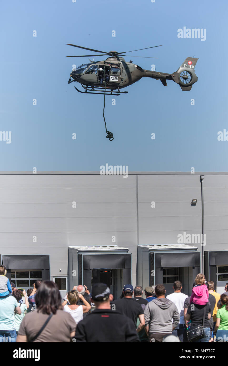 Luzerner Polizei Stock Photos & Luzerner Polizei Stock Images - Alamy