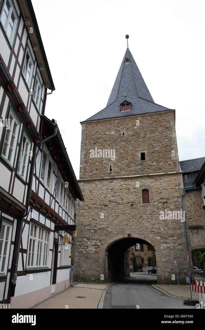 breites Tor - Stadttor der historischen Stadtbefestigung Stock Photo ...