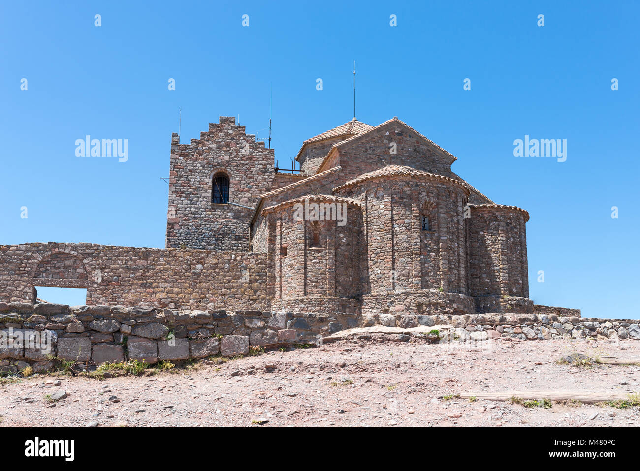 Catalan romanesque architecture hi-res stock photography and images - Alamy