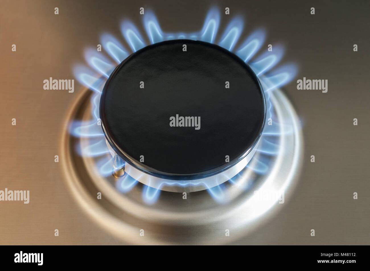 Gas flame of a gas stove Stock Photo - Alamy