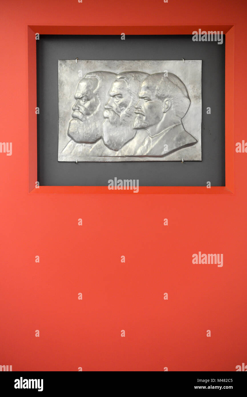 Exhibition of portraits Karl Marx, Friedrich Engels, Vladimir Ilyich ...