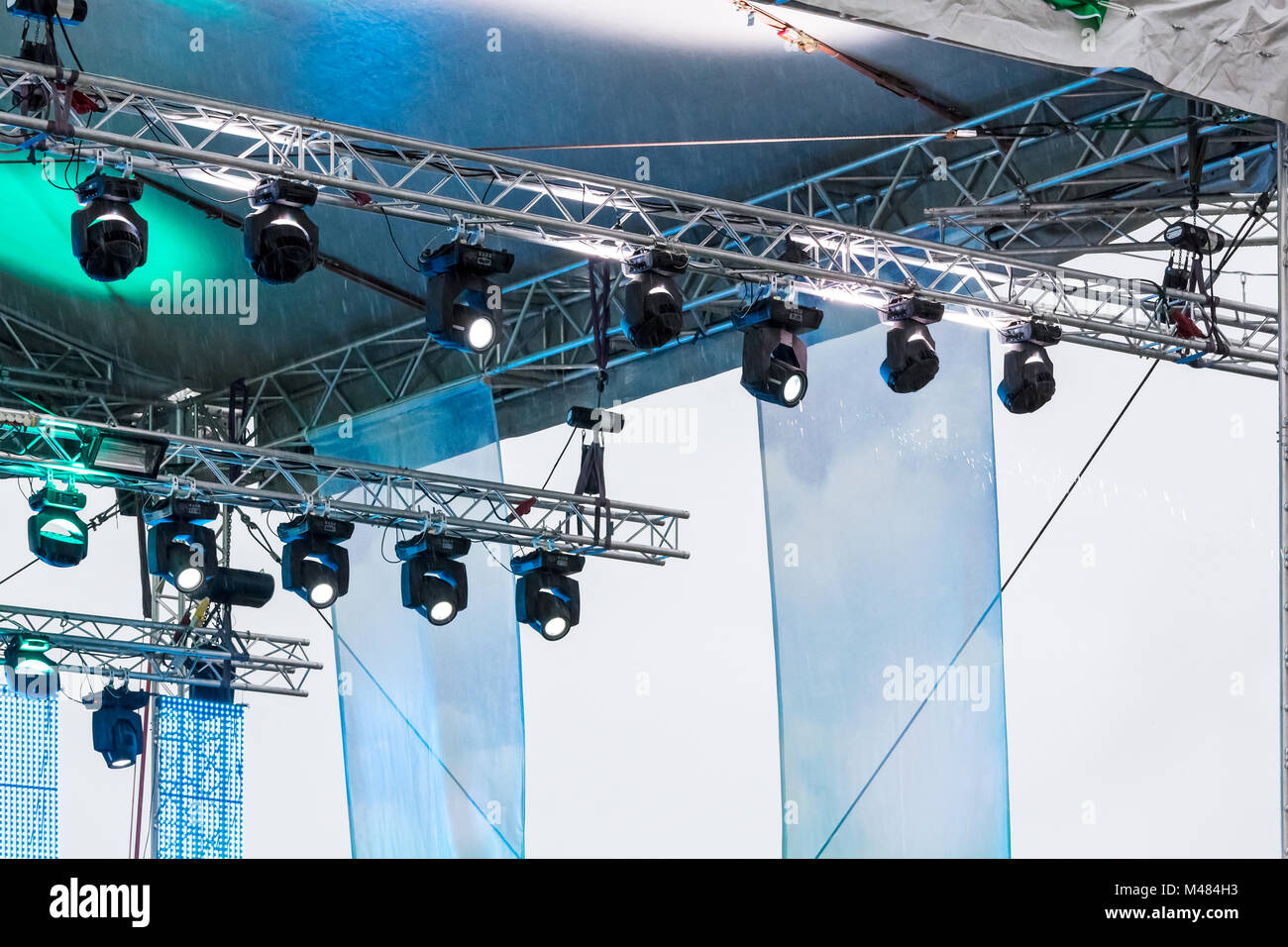 outdoor stage with spotlights and screens Stock Photo - Alamy