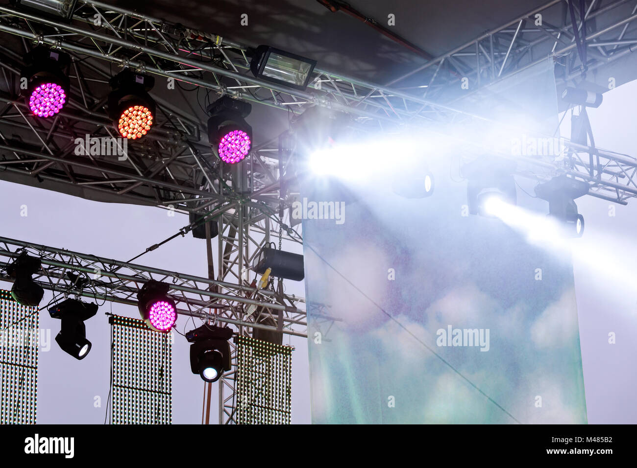 stage lighting before concert Stock Photo - Alamy