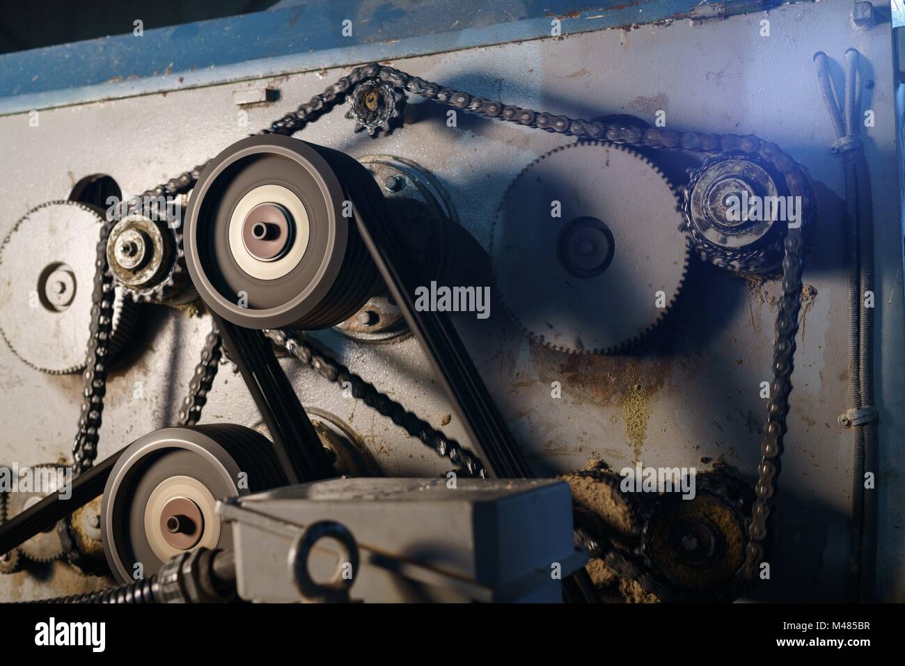 Close-up of rotating gears on running machine Stock Photo - Alamy